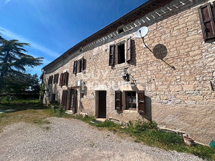 Maison 6 pièces à vendre à Milhavet