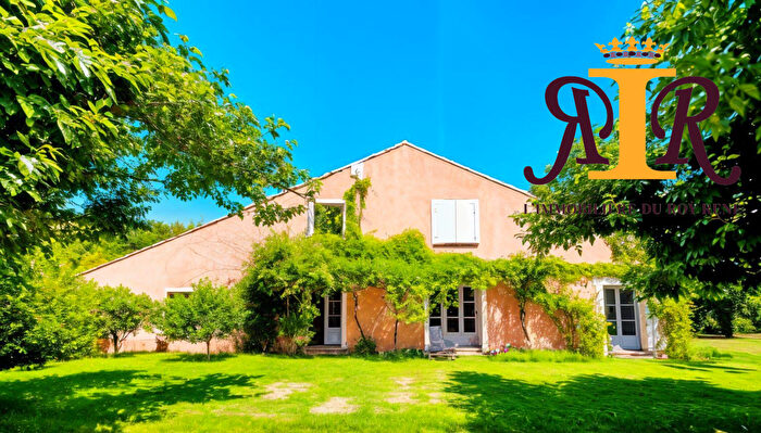 Maison à vendre - Fourques - 11 pièces - 7 chambres