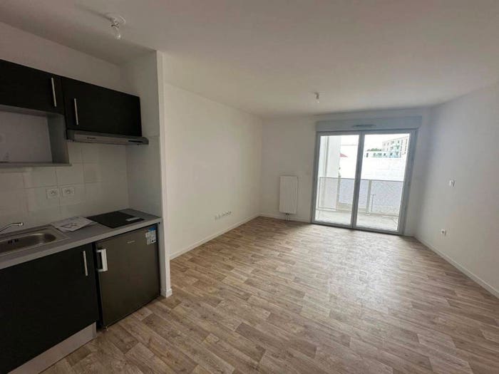 Faubourg Saint Catherine-Faubourg de Paris-Le Vignole, Valenciennes : Appartement 1 pièce à louer