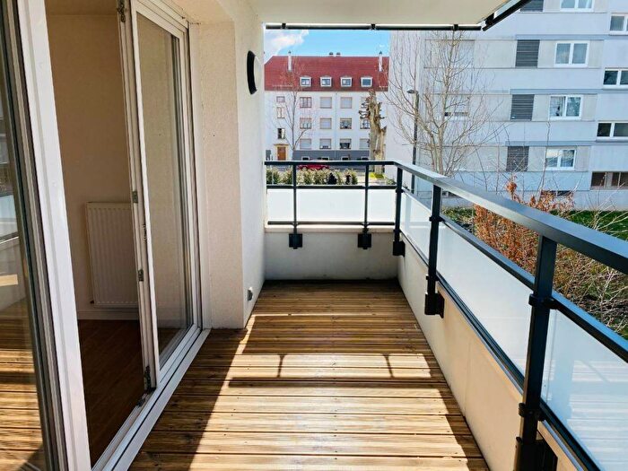 Appartement à louer - Polygone Est, Strasbourg - 3 pièces - 2 chambres