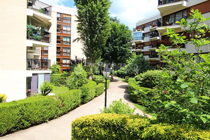 Appartement à vendre - Le Chesnay, Tartre - 3 pièces - 2 chambres