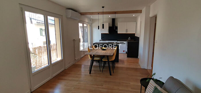 Appartement à vendre - Albertville, Centre-ville - 3 pièces - 2 chambres