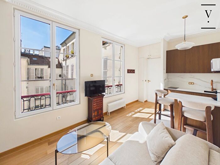 Appartement 2 pièces à Paris 6ème, Saint-Michel, Monnaie, à louer