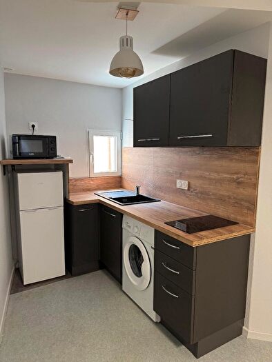 Appartement à louer - Saint-Affrique - 1 pièce - 1 chambre