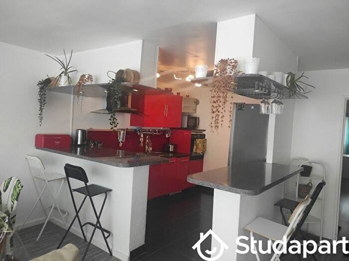 Koenigshoffen Est, Strasbourg : Appartement 1 pièce à louer
