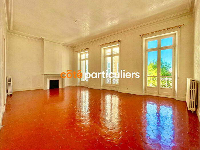 Maison à vendre - Nîmes, Gambetta - 10 pièces - 6 chambres