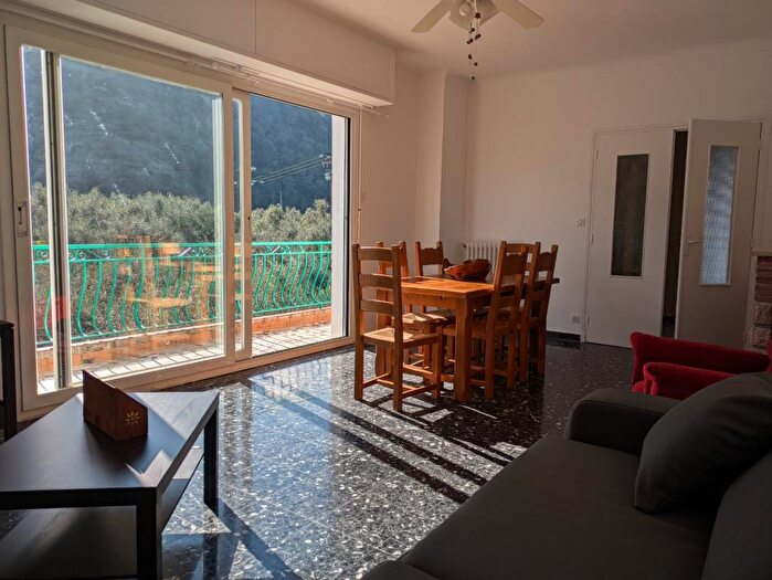 Appartement à louer - La Trinité - 4 pièces - 3 chambres