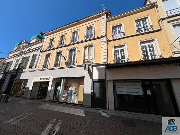 Appartement à louer - Roanne, Gare - 2 pièces - 1 chambre