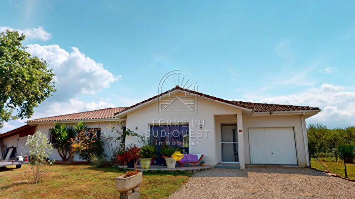 Maison 5 pièces à Serres-Gaston, à vendre