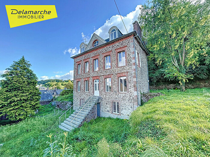 Maison à vendre - Gavray - 9 pièces - 6 chambres