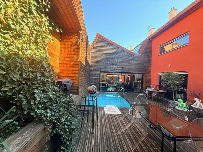 Appartement à vendre - Roanne, Gare - 6 pièces - 4 chambres