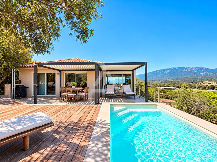 Porto-Vecchio : Maison 6 pièces à vendre