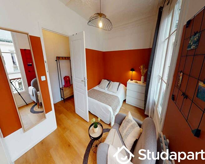 Appartement 1 pièce à louer à Europe, Paris 8ème arrondissement
