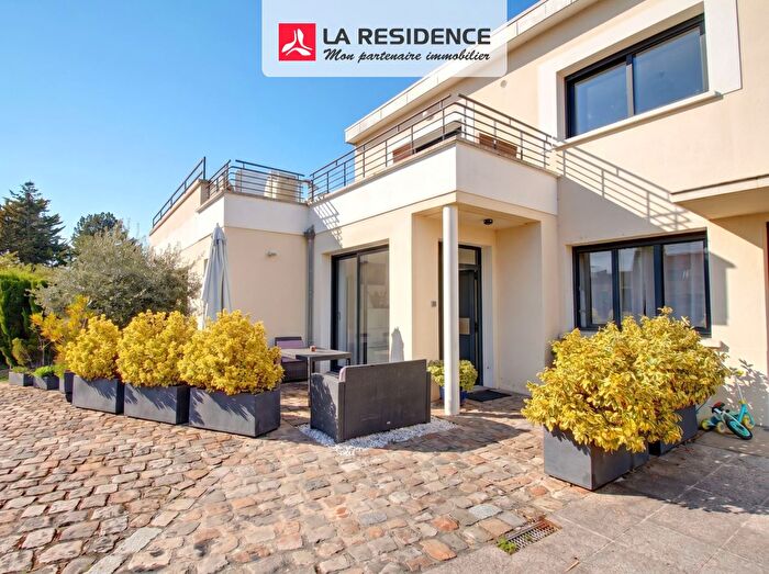 Conflans-Sainte-Honorine, Plateau-du-Moulin, Quai de Gaillon : Appartement 3 pièces à vendre