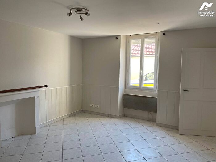 Appartement à louer - Oyonnax - 2 pièces - 1 chambre
