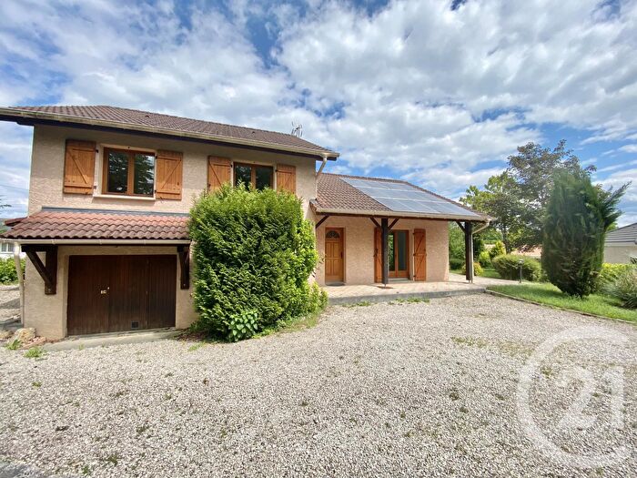 Maison 5 pièces à Saint-André-le-Gaz, à louer