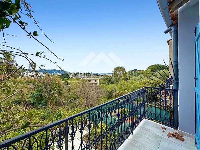 Maison à vendre - Cannes, Croix des Gardes - 4 pièces - 3 chambres