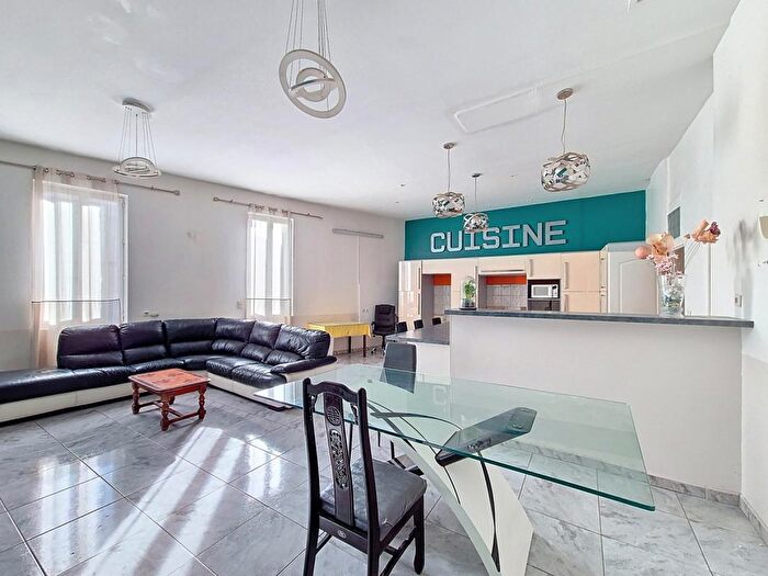 Appartement à vendre - Lunel, Centre-ville, Gare - 3 pièces - 2 chambres