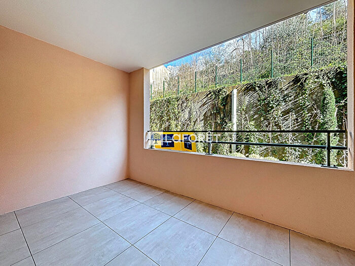 Appartement à vendre - Menton, Haut Borrigo, Saint-Paul-Garavan, Vallée de Gorbio - 3 pièces - 2 chambres