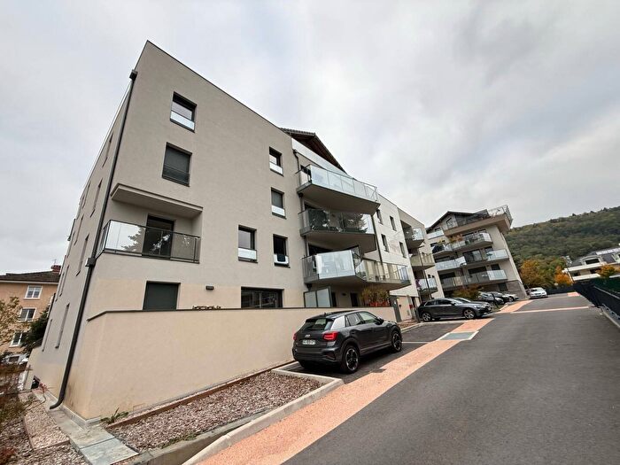 Appartement 2 pièces à Sud Ouest, Divonne-les-Bains, à louer