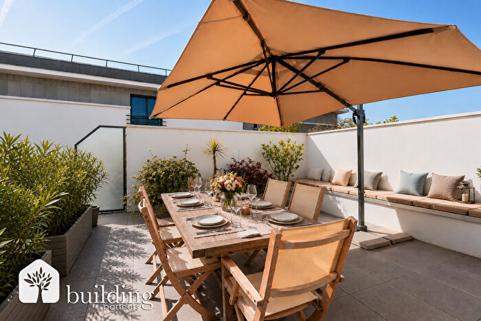Appartement 4 pièces à vendre - Courbevoie, Hôtel de ville