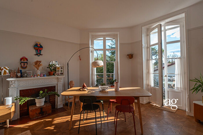 Appartement à vendre - Anglet, Centre-ville, Saint-Jean - 2 pièces - 1 chambre