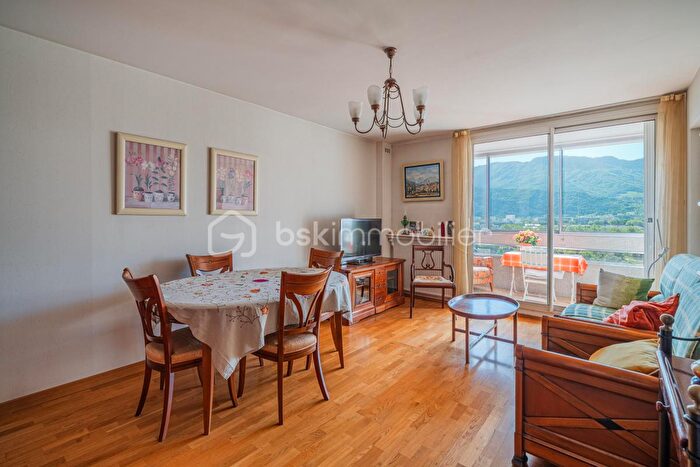 Échirolles, Villeneuve : Appartement 4 pièces à vendre