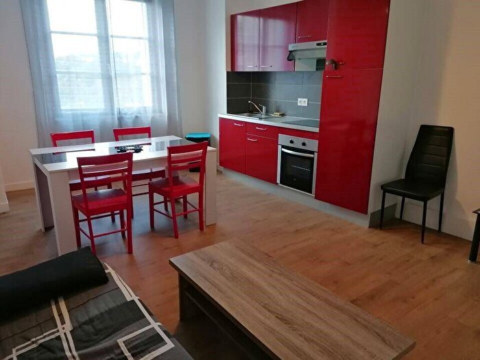 Appartement à louer - Saint-Privat-dAllier - 2 pièces - 1 chambre