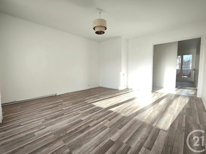 Appartement à vendre - Évry, Champtier du Coq - 3 pièces - 2 chambres