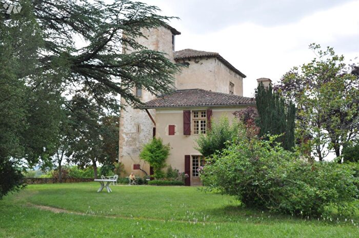 Maison 13 pièces à Saint-Gaudens, à vendre