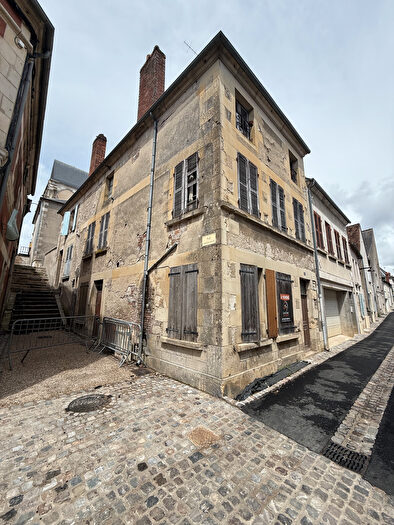 Maison à vendre - Saint-Satur - 10 pièces - 5 chambres