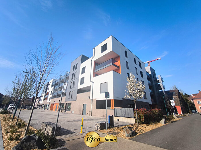 Appartement à vendre - Saint-Louis, Centre-ville - 4 pièces - 2 chambres