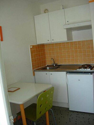 Colline des Pères-Tardy, Saint-Étienne - Appartement 1 pièce à louer