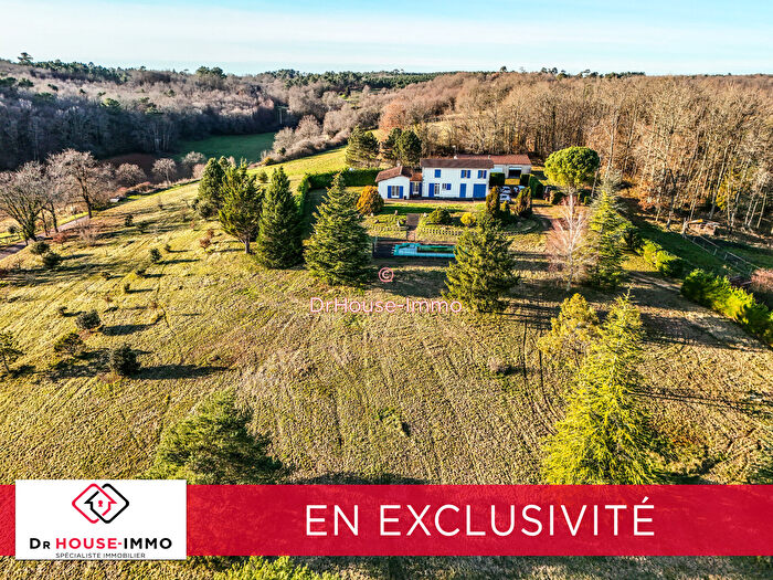 Maison à vendre - La Gonterie-Boulouneix - 8 pièces - 7 chambres