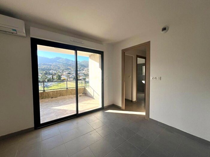 Appartement à louer - Furiani - 2 pièces - 1 chambre