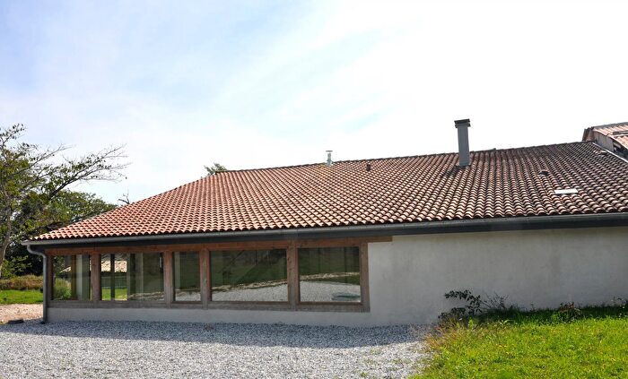 Maison à vendre - Guîtres - 7 pièces - 3 chambres