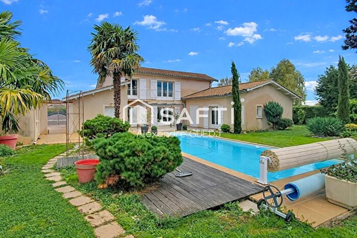 Maison à vendre - Tramoyes - 8 pièces - 5 chambres