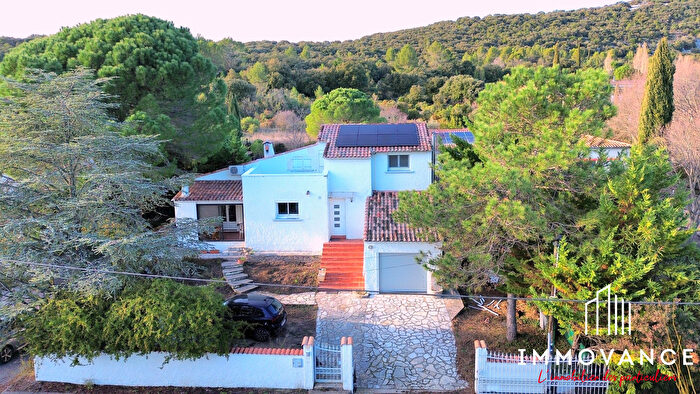 Maison à vendre - Vailhauquès - 5 pièces - 4 chambres