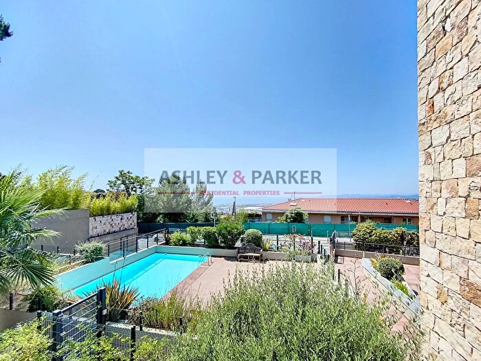 Appartement à vendre - Nice, Corniche Fleurie - 4 pièces - 3 chambres