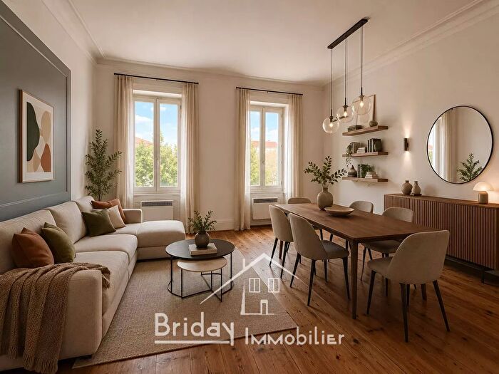 Appartement 2 pièces à Saint-Symphorien-d'Ozon, à vendre