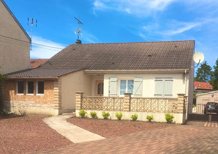 Maison à vendre - Noyon, Nord-Ouest - 5 pièces - 3 chambres