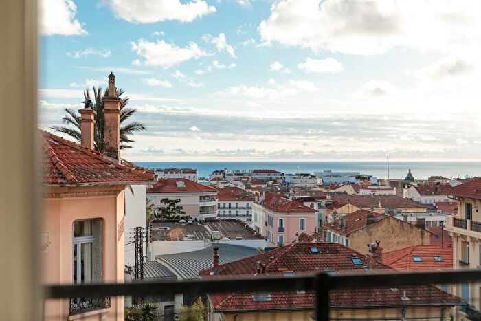 Appartement à vendre - Cannes, Prado, République - 4 pièces - 3 chambres