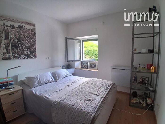 Appartement à vendre - Saint-Jeoire-Prieuré - 3 pièces - 2 chambres