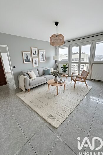 Appartement à vendre - Ivry-sur-Seine, Centre-ville - 2 pièces - 1 chambre