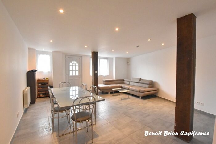 Saint-James : Maison 5 pièces à vendre