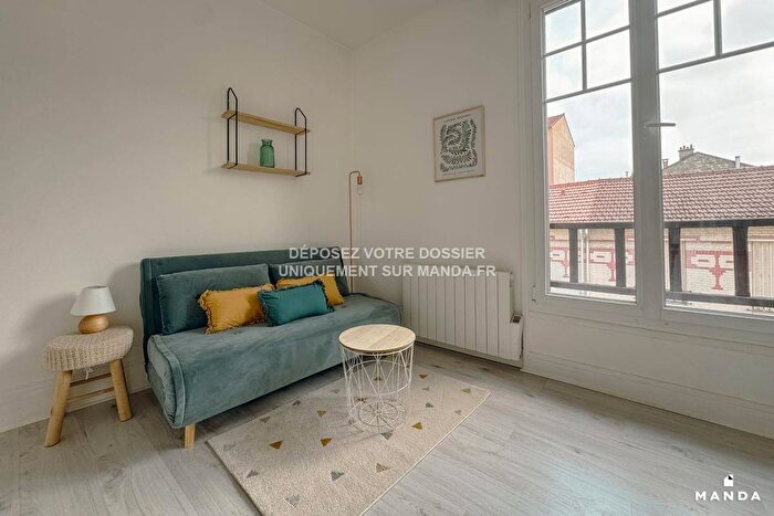 Appartement à louer - Sorano-Centre Ville, Vincennes - 1 pièce