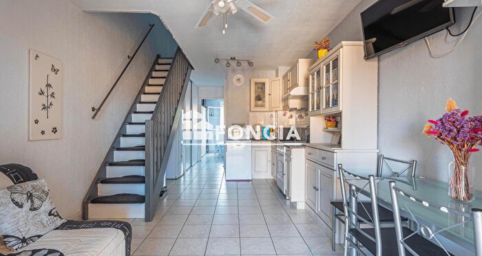 Appartement à vendre - Le Lavandou, Centre-ville, Plage du Lavandou, Pointe Pilon - 4 pièces