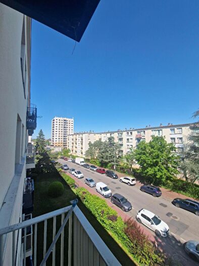 Appartement 4 pièces à vendre à Saint-Priest, Centre-ville