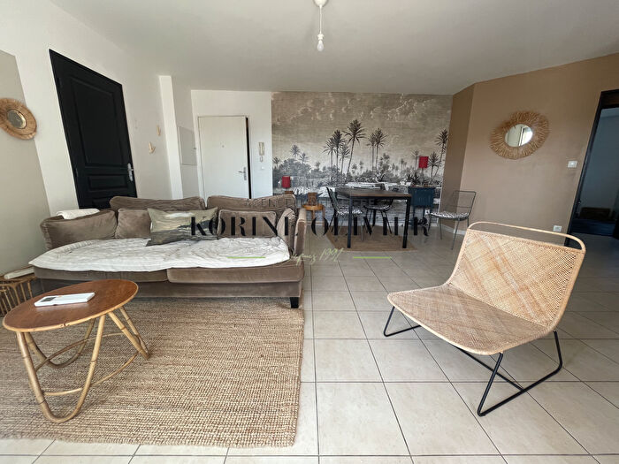 Appartement à vendre - Aix-en-Provence, Les Milles - 4 pièces - 3 chambres