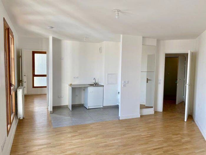 Appartement 2 pièces à Amiraux-Simplon-Poissonniers, Paris 18ème arrondissement, à louer